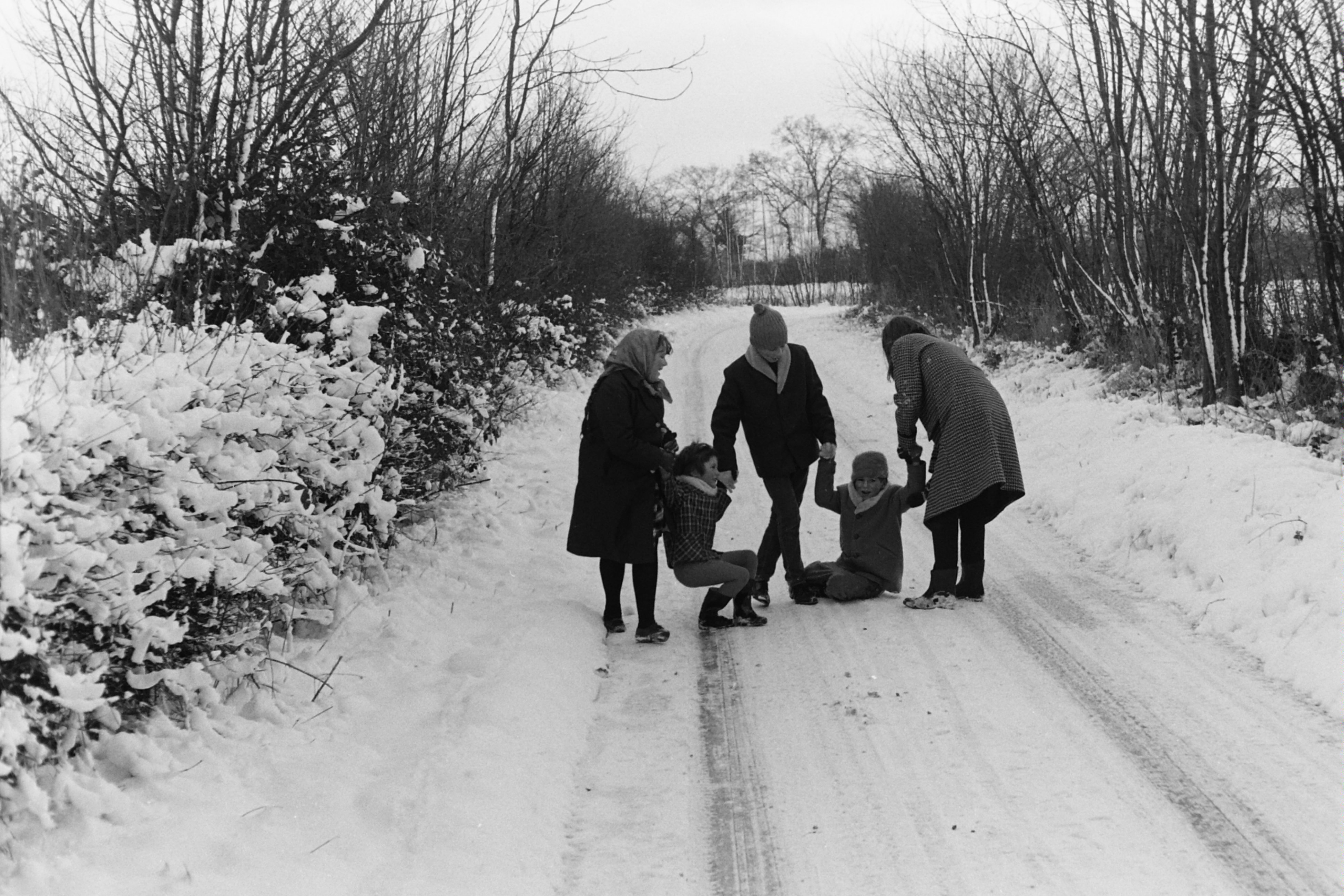 Snow Scenes Xmas 1964 B Grieves and others · The Geoffrey Smith Archive